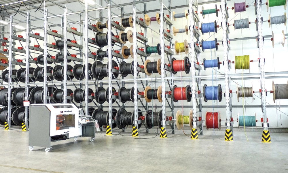 Systèmes d'enroulement, de mesure et de stockage | HELUKABEL